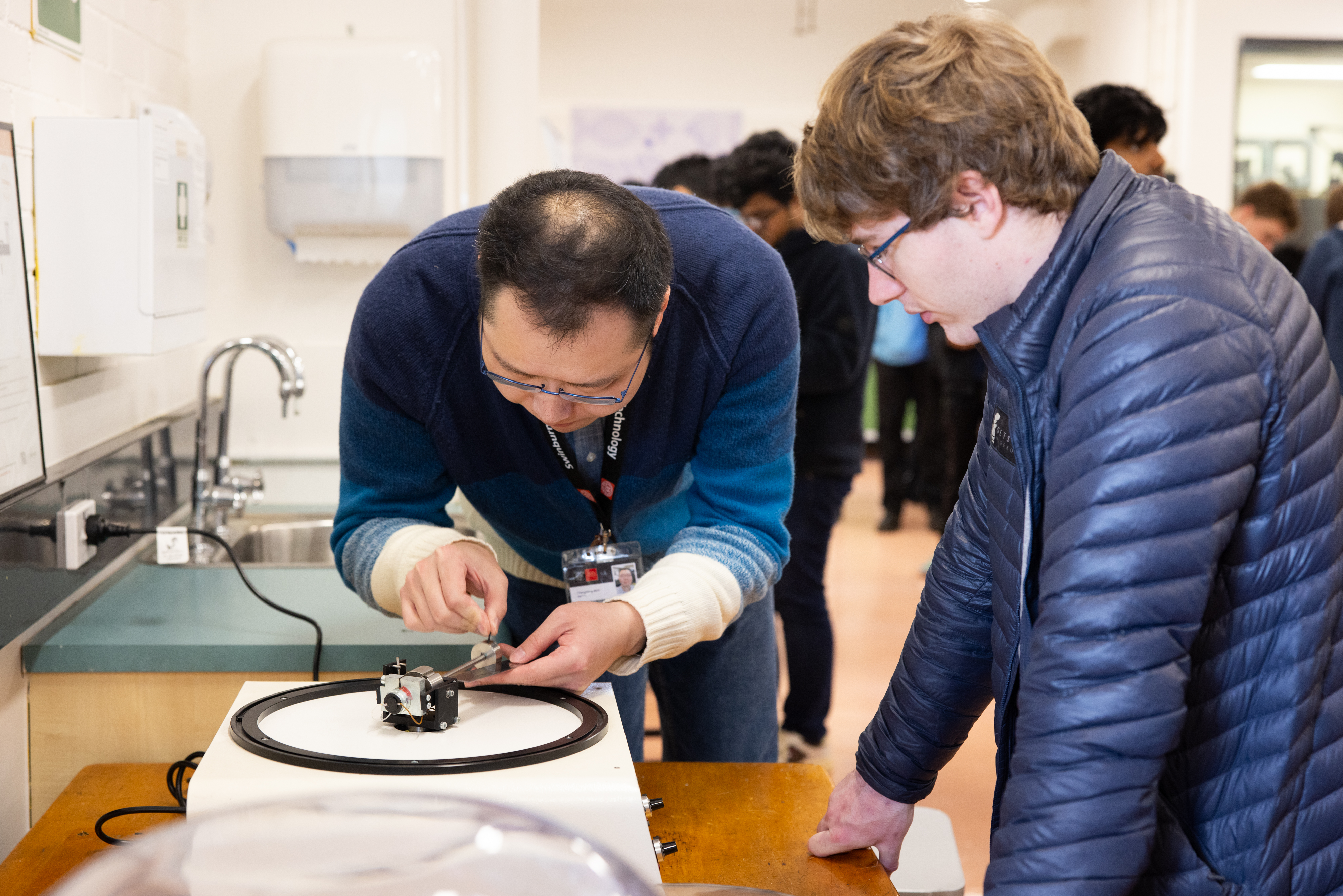 Applied Mechanics Hub