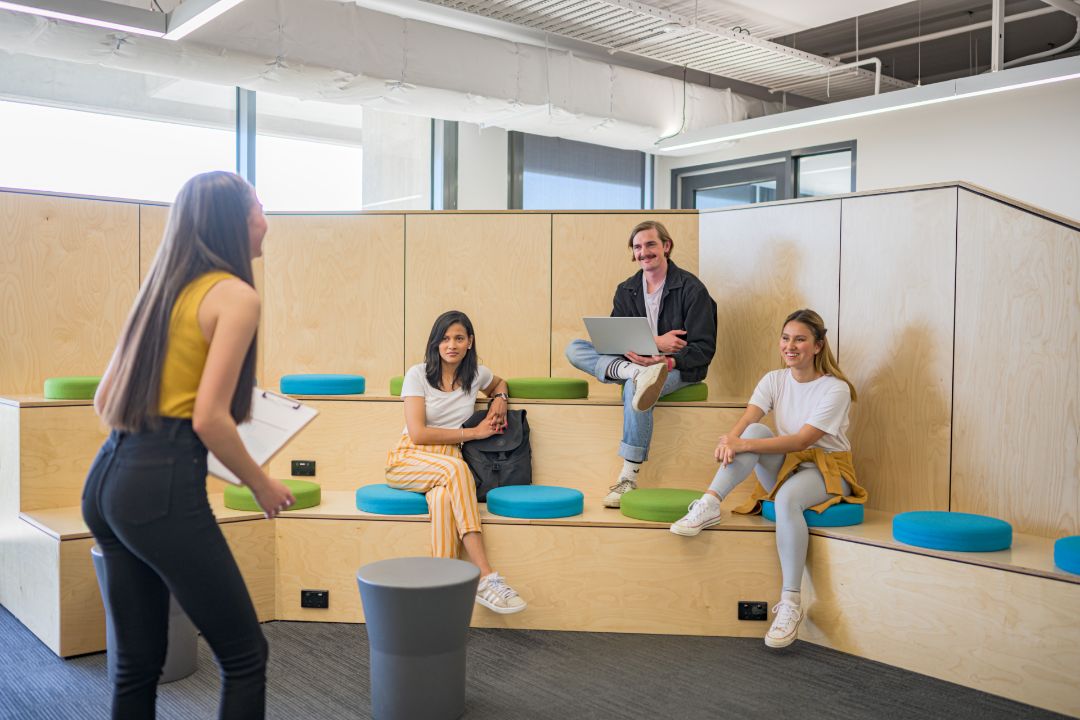 Pathways to university | Swinburne
