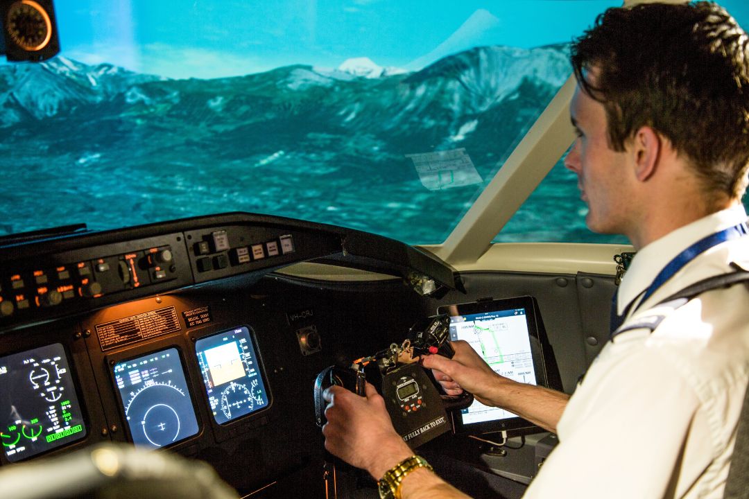 Aviation Courses & Degrees - Attend Flight School | Swinburne